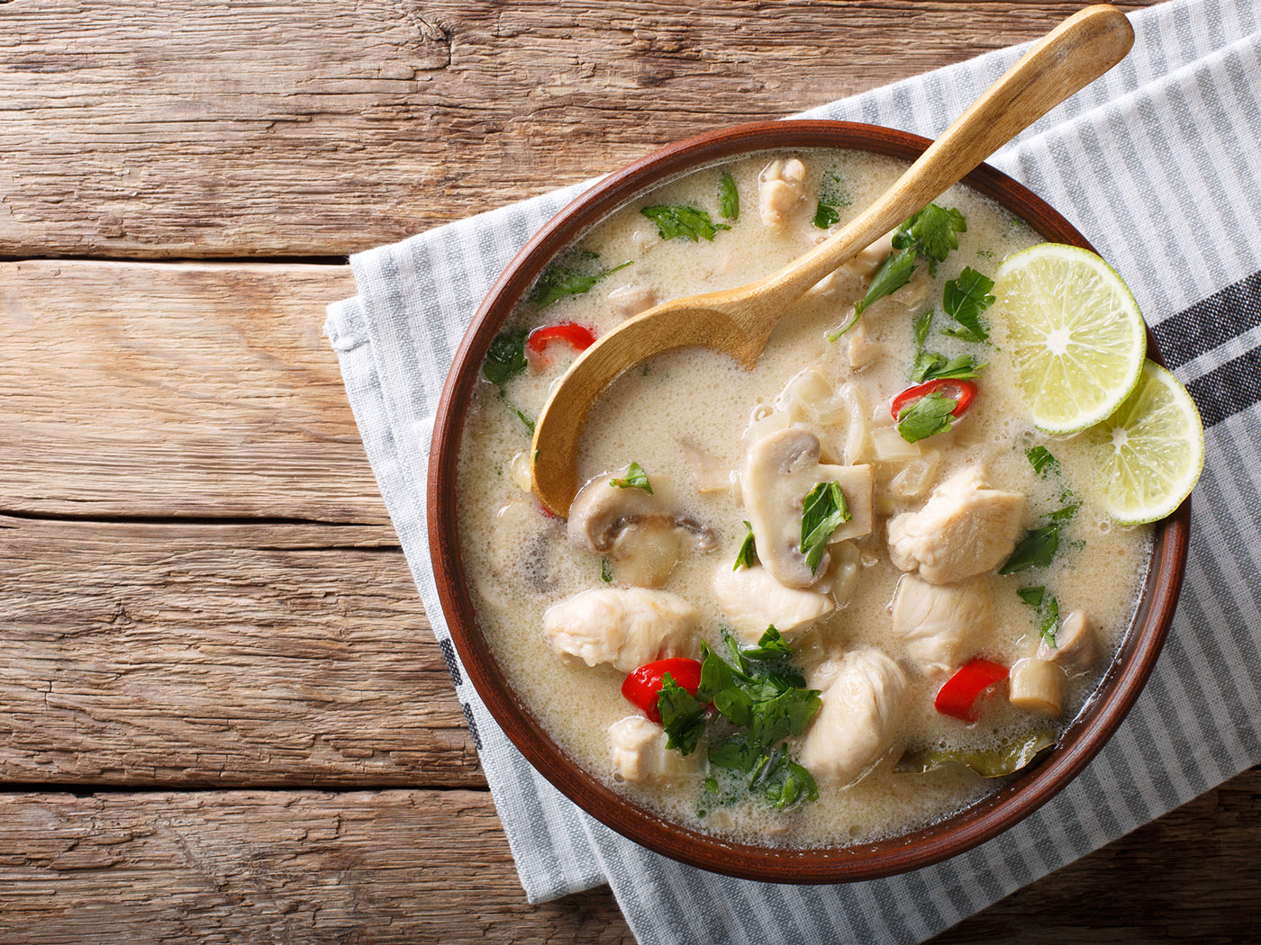 Soupe de poulet au curry verts | Nos recettes | Grutto